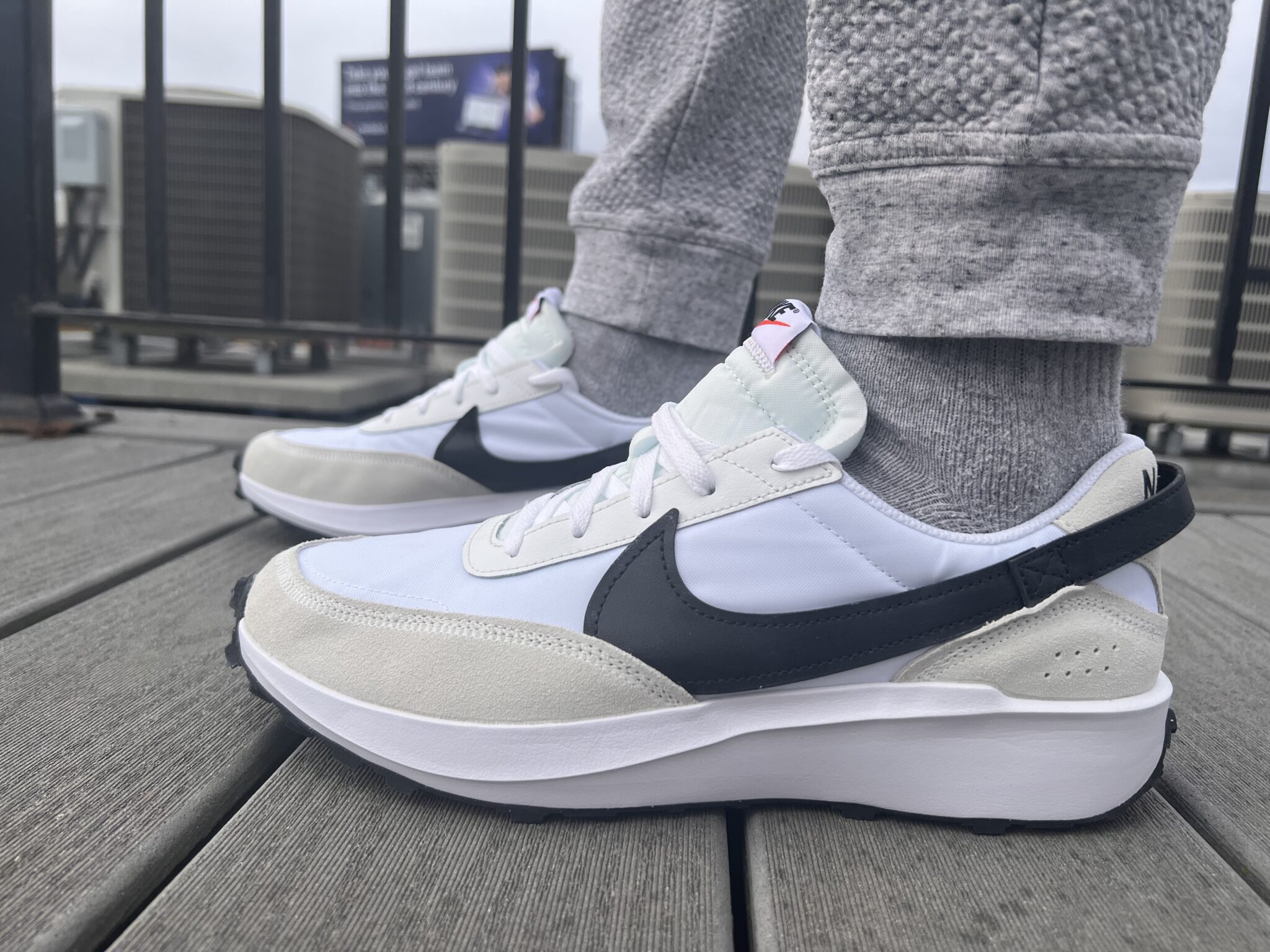 Review of the Nike Waffle Debut Men’s Shoe